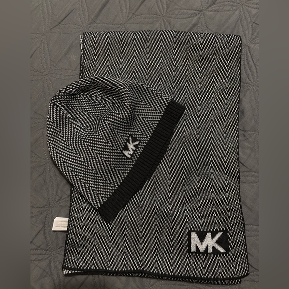 MICHAEL Michael Kors | Accessories | Michael Mk Hat And Scarf Set ...